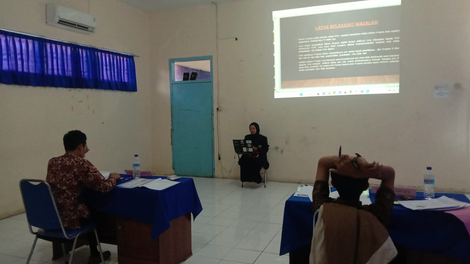 Seminar Rancangan Riset Mahasiswa – ILMU AL-QUR'AN DAN TAFSIR